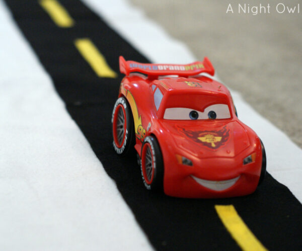 Easy No-Sew Felt Race Track - A Night Owl Blog