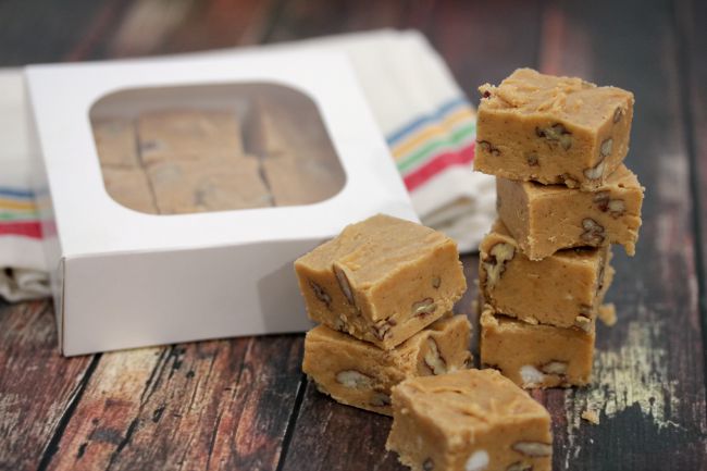 Pumpkin Spice Fudge - A Night Owl Blog