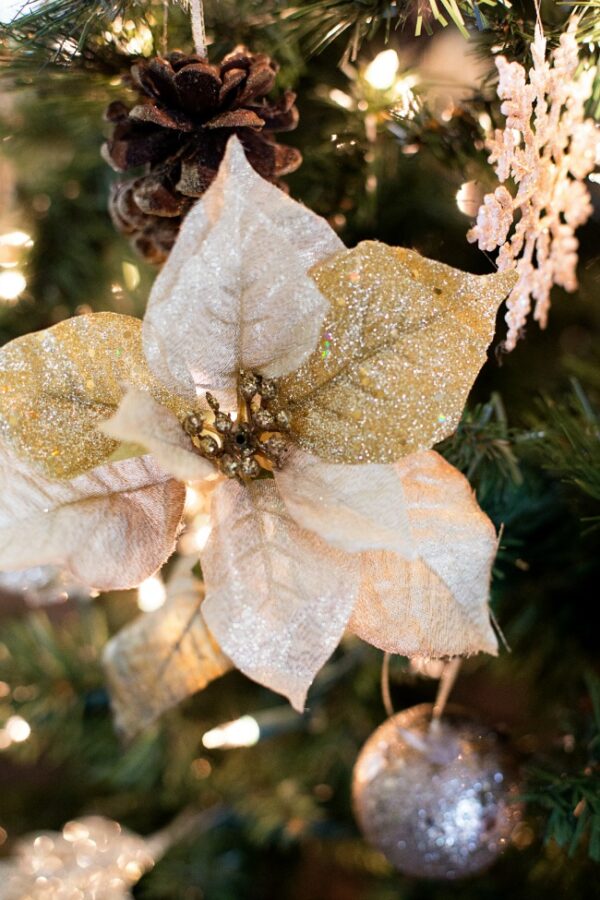 Gorgeous Gold Christmas Tree - A Night Owl Blog