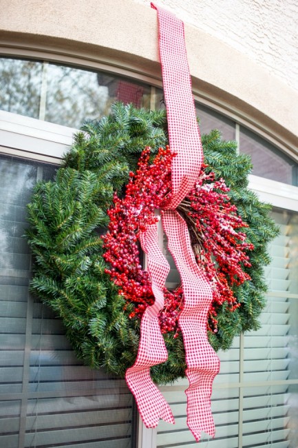 Large Wreath Hack - A Night Owl Blog