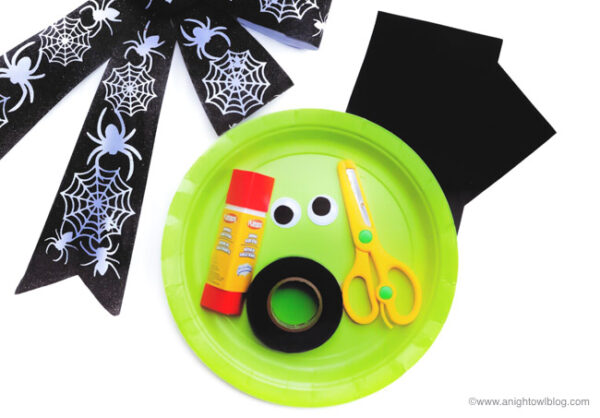 Frankenstein Paper Plate Craft - A Night Owl Blog
