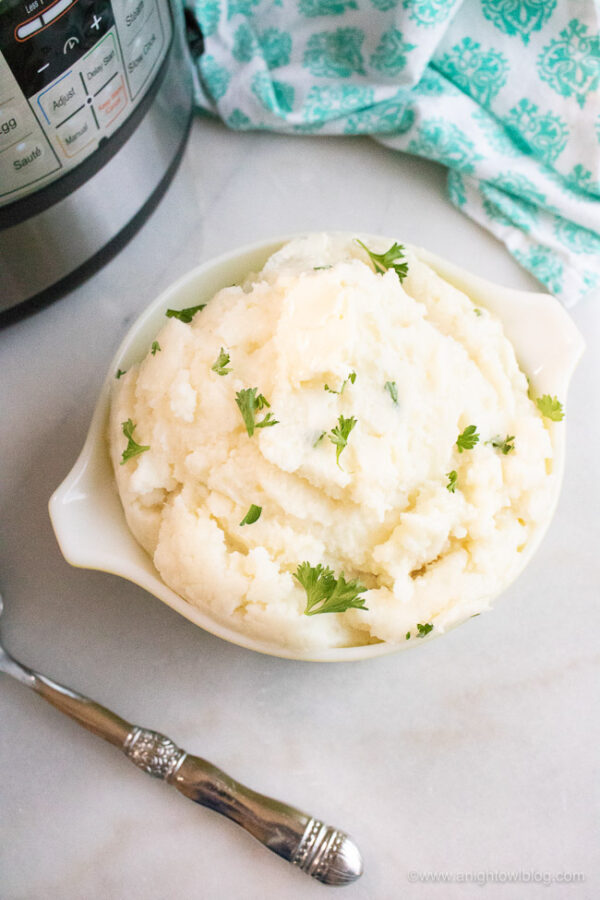Easy Instant Pot Mashed Potatoes - A Night Owl Blog