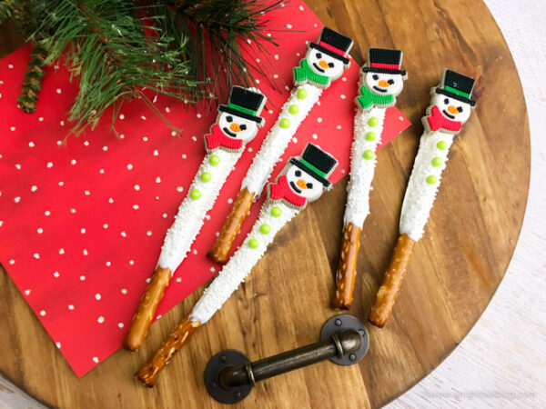 Pretzel Rod Snowman Treats - A Night Owl Blog