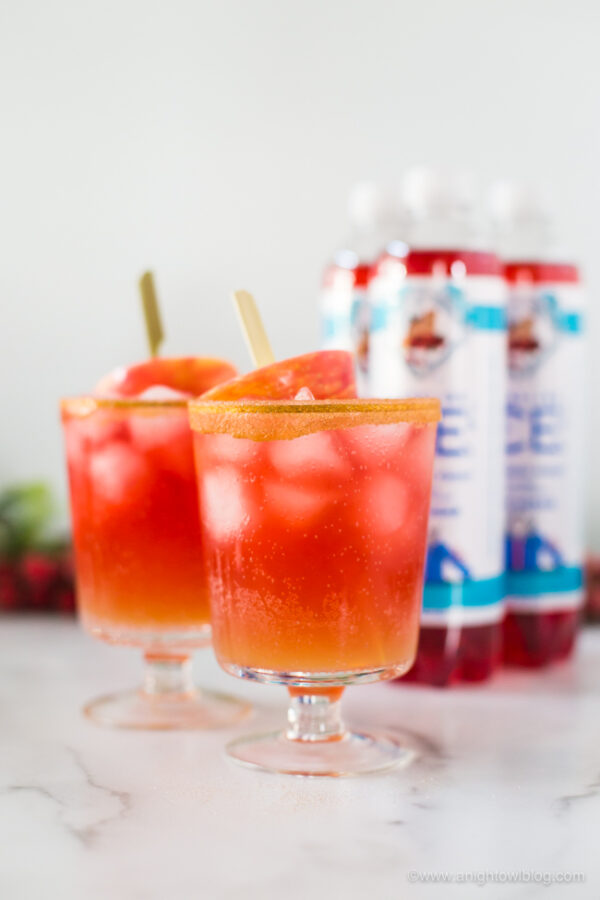 Sparkling Cran-Apple Mocktail - A Night Owl Blog